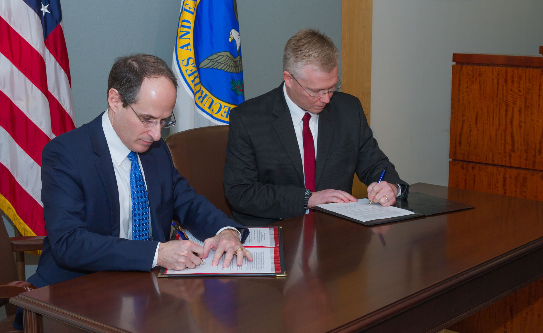 New SEC Agreement Pushes Bitcoin Price Higher to $1,100